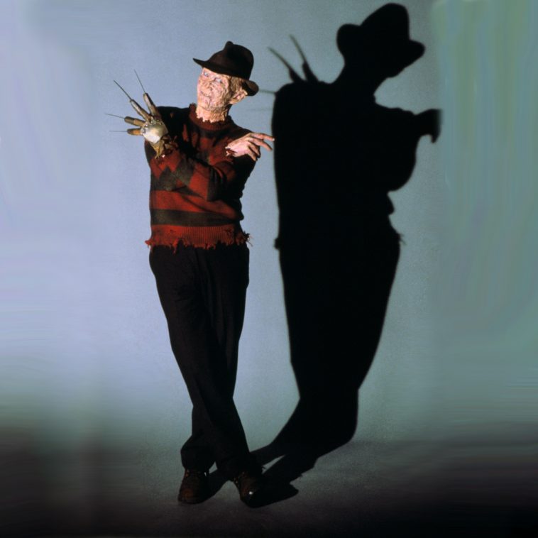 7 Terrifying Horror Movie Halloween Costumes