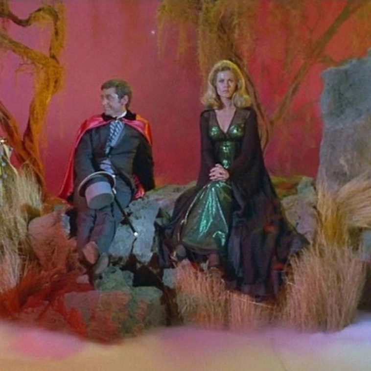 Samantha from Bewitched Costume - Fancy Dress