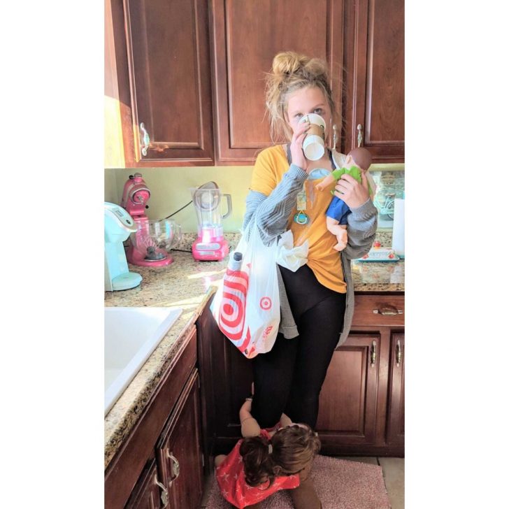 Tired Mom Costume - Easy Fancy Dress Ideas