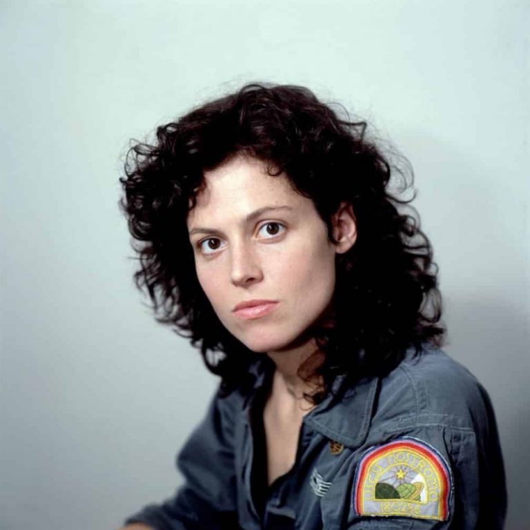 Ellen Ripley Costume - Alien Fancy Dress and Cosplay