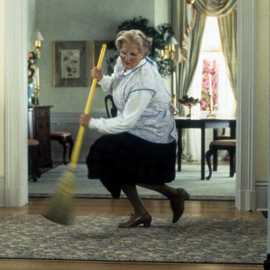 Mrs Doubtfire Costume - Mrs Doubtfire Fancy Dress