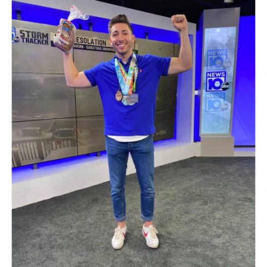 Breadwinner Costume - Easy Last Minute Fancy Dress Ideas