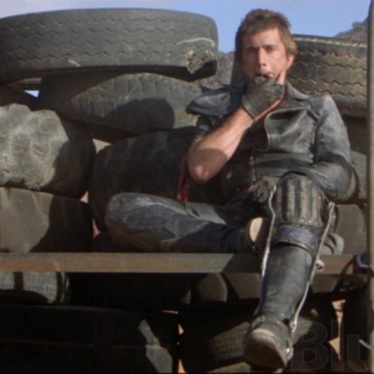 Mad Max: The Road Warrior Costume - Mel Gibson Fancy Dress