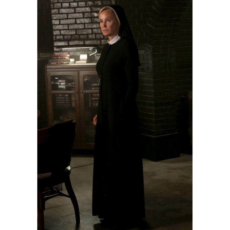 Sister Jude Costume - American Horror Story Cosplay